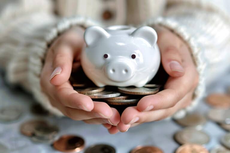 10 Money-Saving Strategies: How the Upper-Class Outsmarts Poor and Middle-Class Spenders - New ...