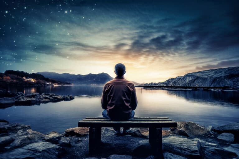 12 Amazing Qualities of People Who Like to Be Alone - New Trader U