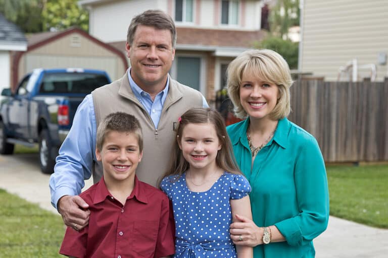 5 Things Middle-Class Americans Won't Be Able to Afford in the Next ...