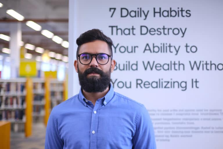 7 Daily Habits That Destroy Your Ability to Build Wealth Without You ...
