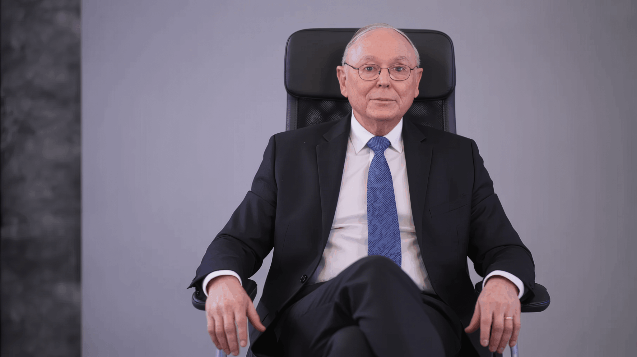 Charlie Munger: 3 Cognitive Biases That Are Making You Broke and ...