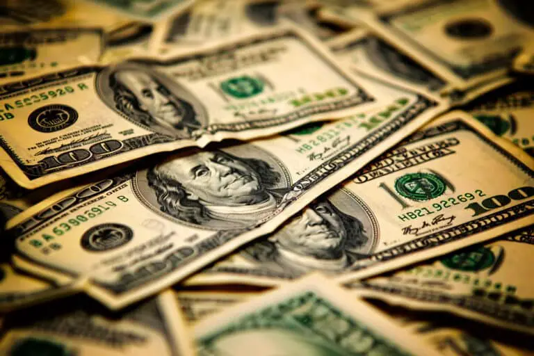 Money Scripts: The Psychology of Wealth - New Trader U