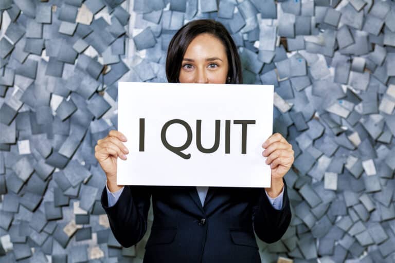 What to Do When a Key Employee Quits - New Trader U