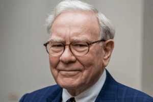 5 Types of People You Should Never Trust, According to Warren Buffett ...